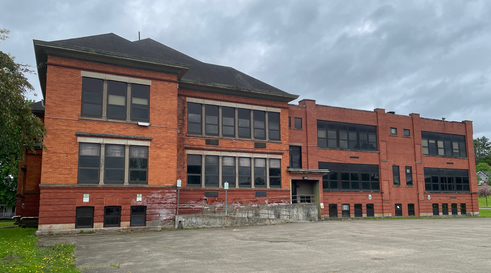 JCC Panel Discusses Potential Annex Sale | News, Sports, Jobs ...